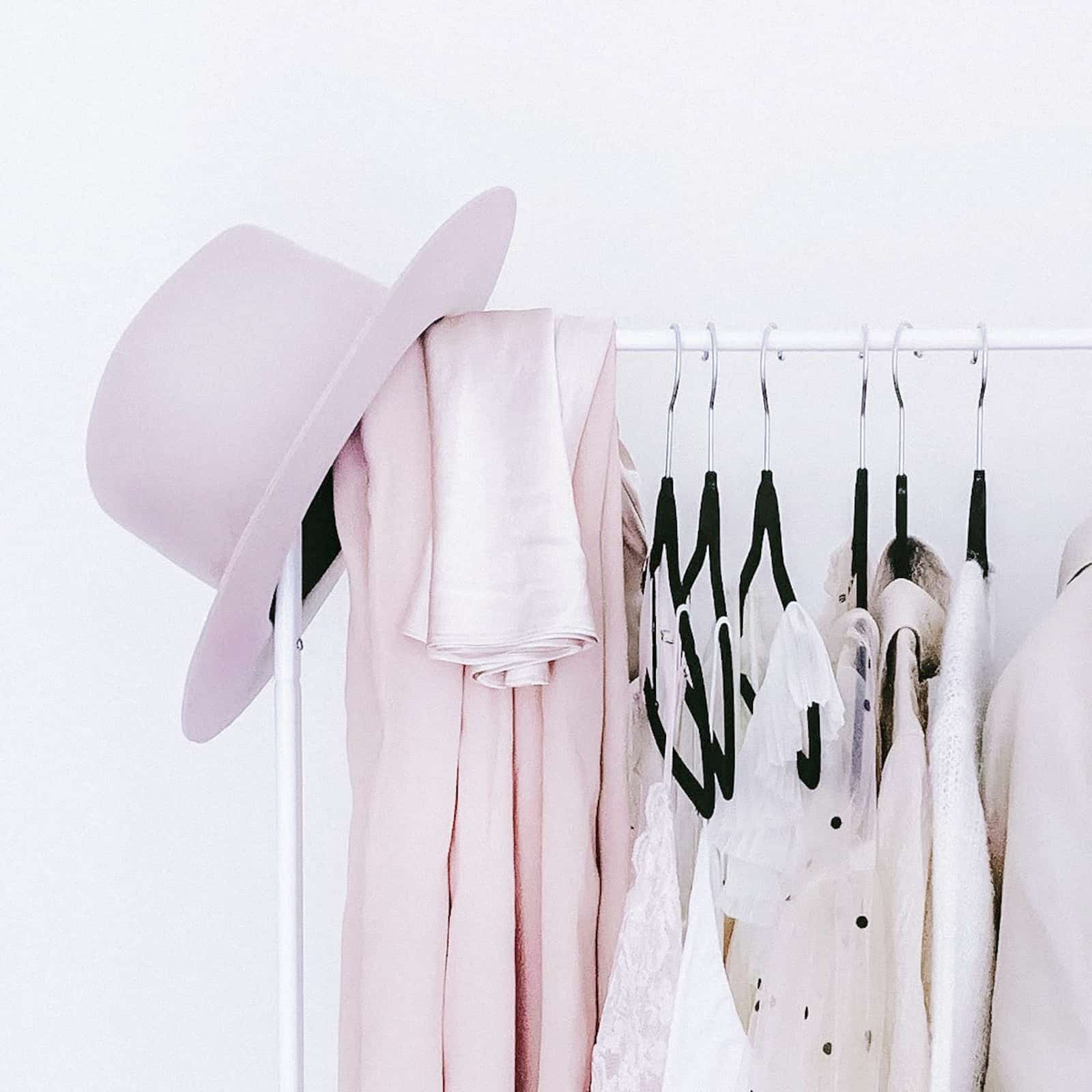 7 Winter Work-from-home Outfits For A Stylish And Cosy Week - Jessica ...